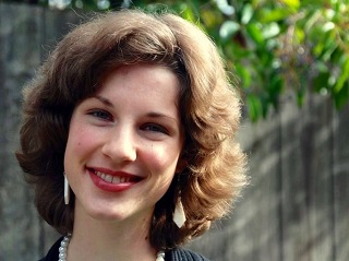 Rachel Dapper - Ethnos360