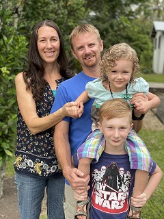 Jacob and Beth Devine - Ethnos360