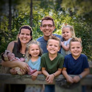 Jacob and Charis Doerr - Ethnos360