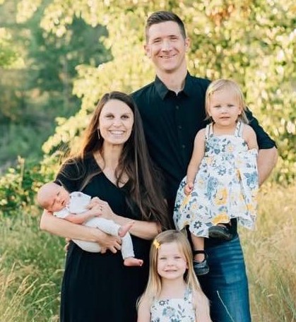 Evan and Nicole Garrett - Ethnos360