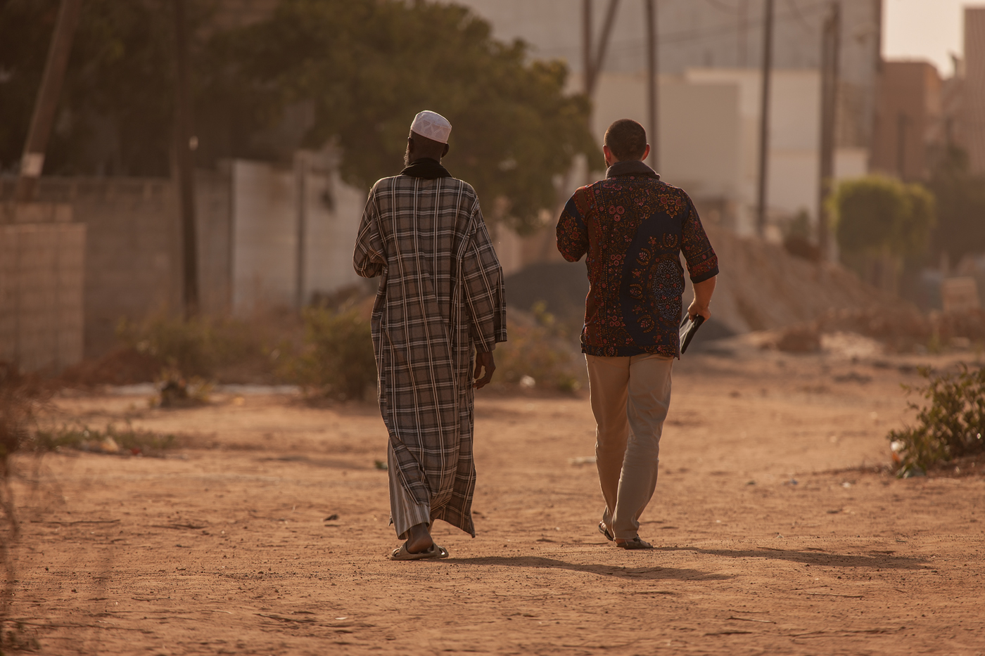 Connect with... The Suttle Family - Ethnos360